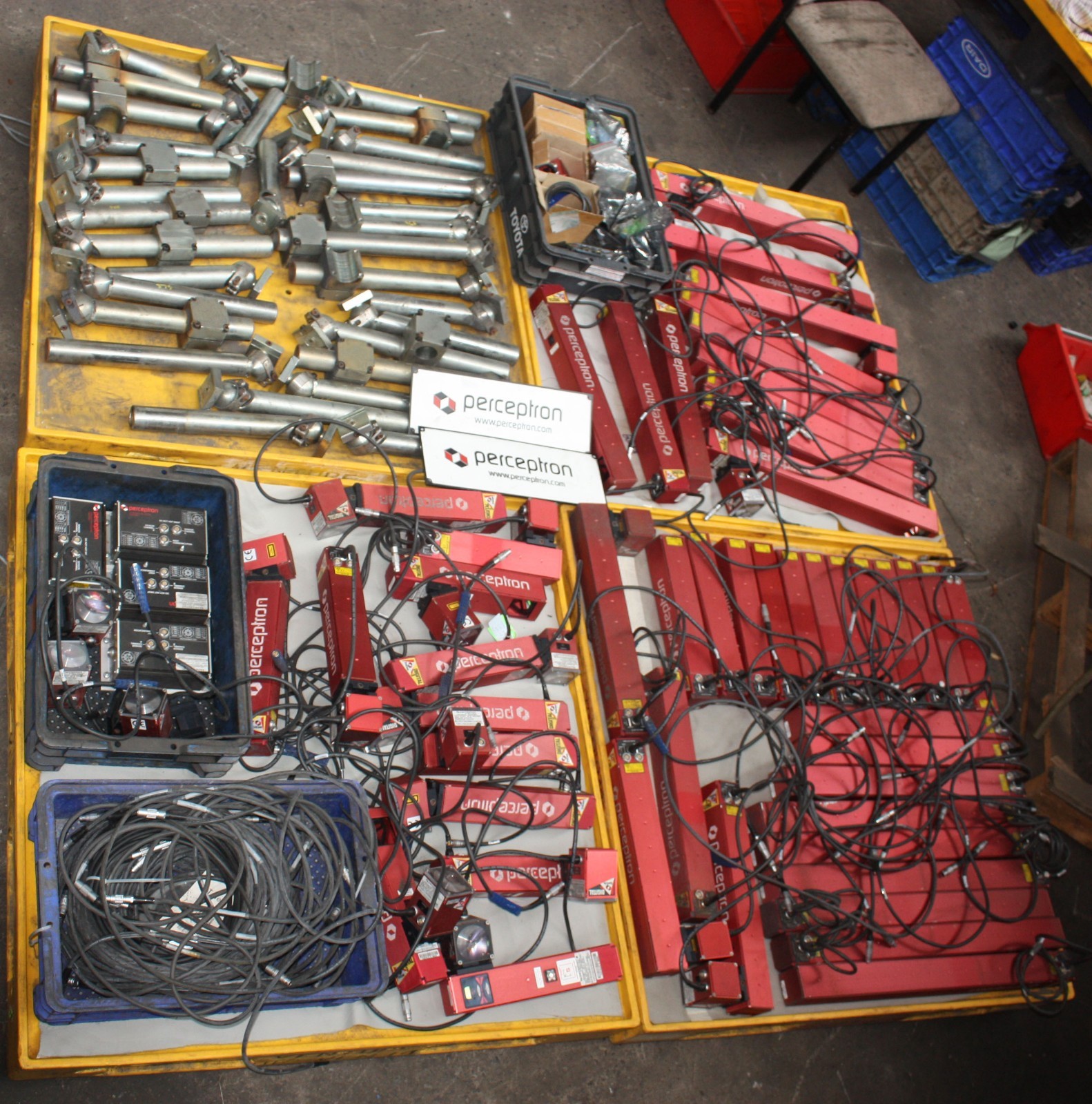 PERCEPTRON Digital Surface Laser Sensor BRACKET ball POSTITIONER STAND ...