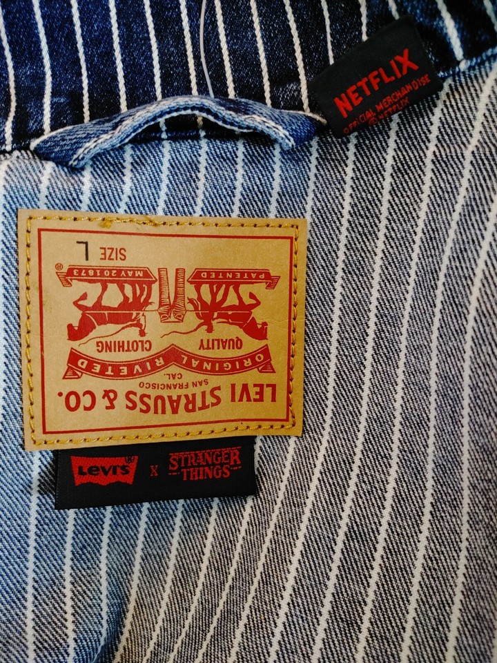 RARE LEVIs STRANGER THINGS Denim trucker Jacket Netflix sz L women's ...