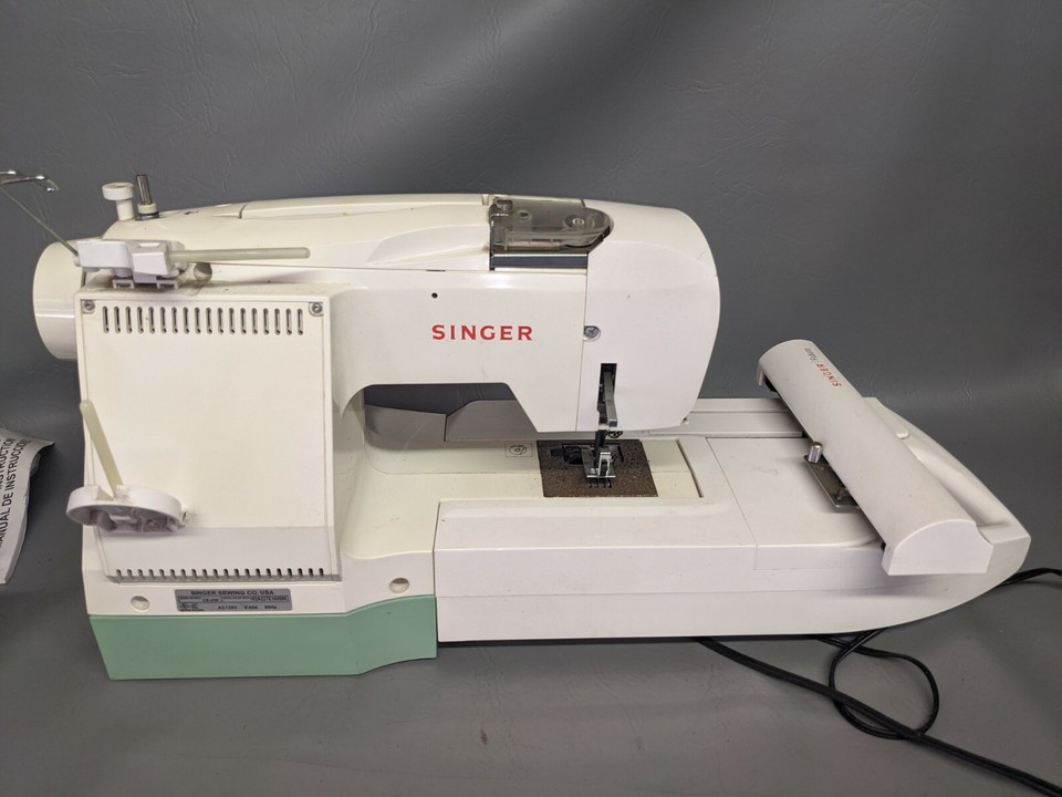Singer Futura CE-250 Sewing Machine W/ Embroidery Accessory Please Read ...