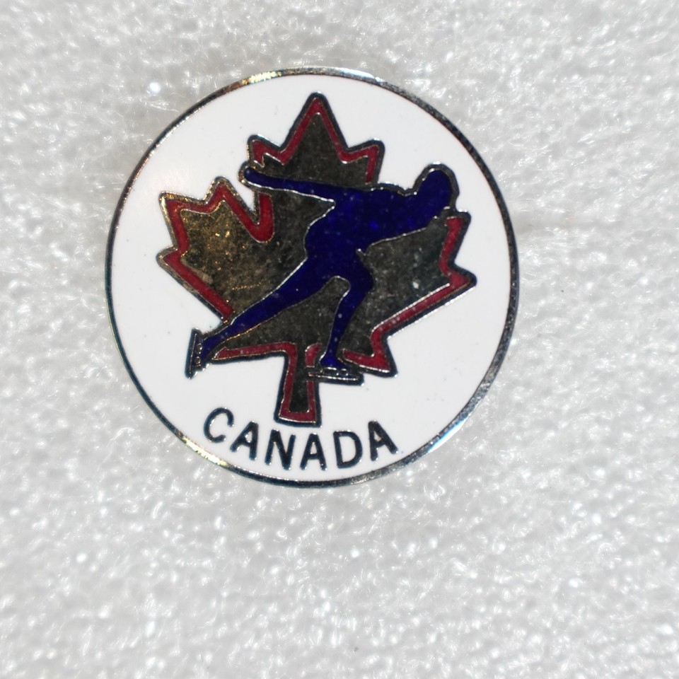 Canada Speed Skating Pinback Pin Maple Leaf Winter Sports approx. 0.8 ...