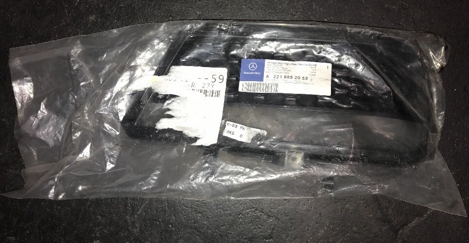 Mercedes-Benz+A2218852053+Daytime+Running+Light+Protective+Cover for ...