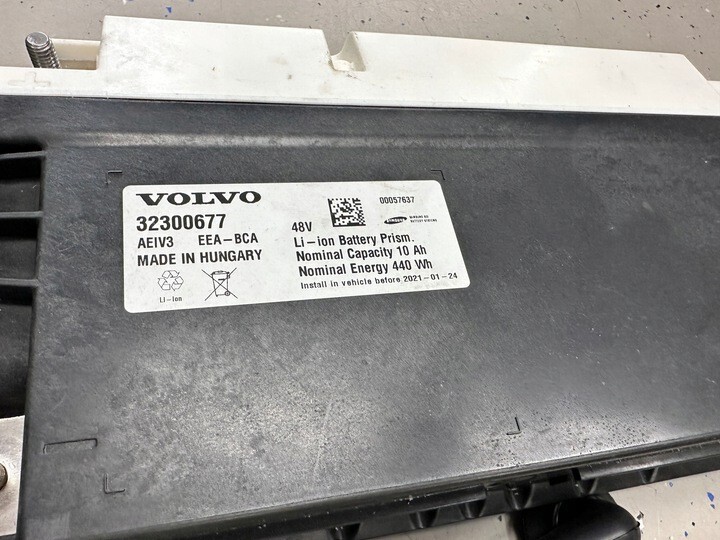 VOLVO MHVB 48v BATTERY CRASH DATA REPAIR SERVICE FAULT B1652 32300677 ...