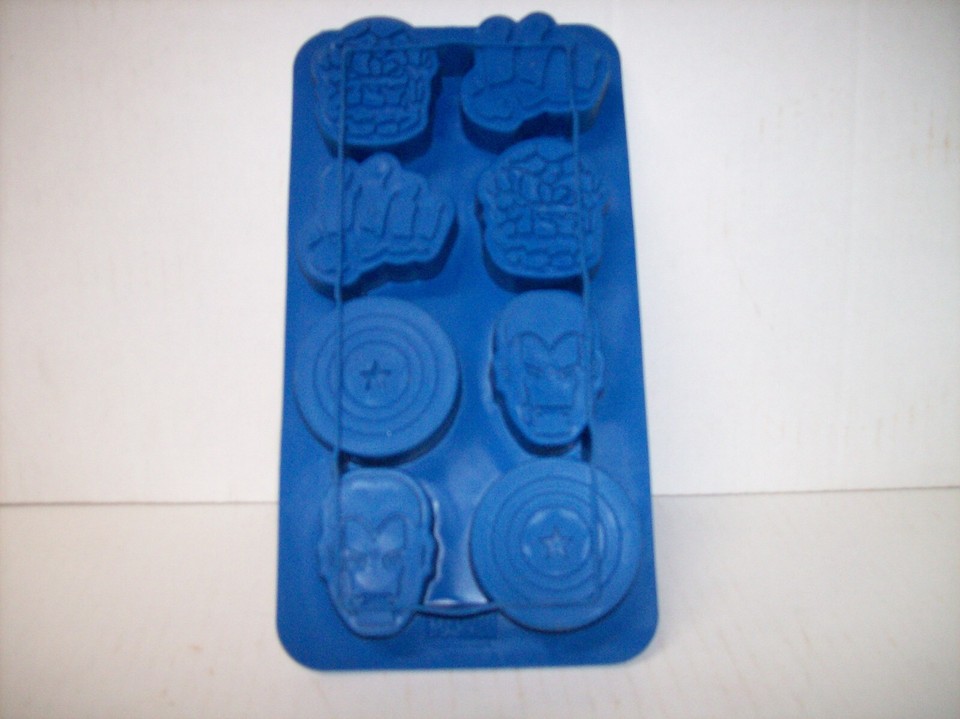 Marvel Comics Heroes Silicone Ice Cube Tray Candy Mold - Iron Man Hulk ...