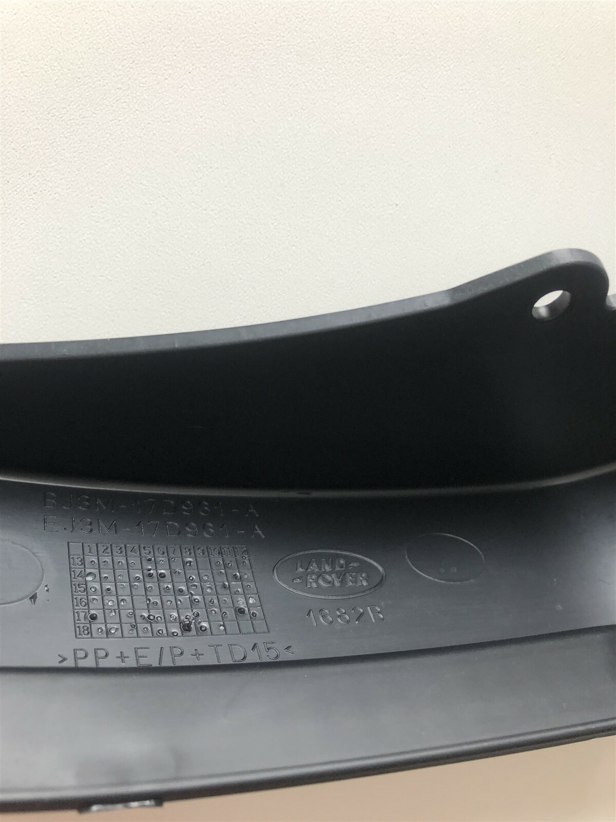 LAND ROVER RANGE ROVER EVOQUE 2012> REAR BUMPER FINISHER LEFT !GENUINE ...