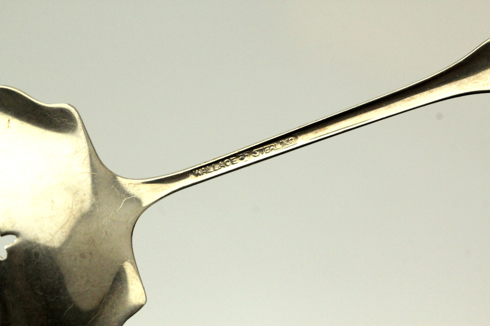 Grand Colonial by Wallace Sterling Silver Slotted Server Spoon (ANT2479 ...