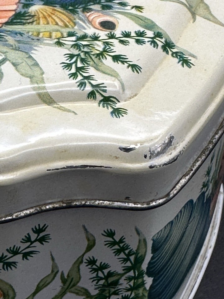 Vintage Seashell Beach Metal Container Made In England Tin Hinged Box ...