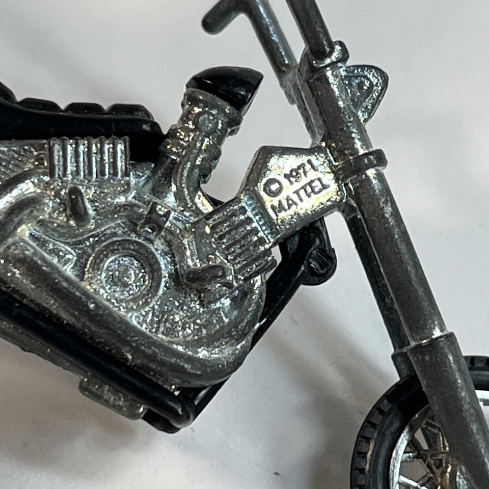 Hot Wheels 1971 Mexico Rrrumblers Redline Era Black Devils Deuce NO ...