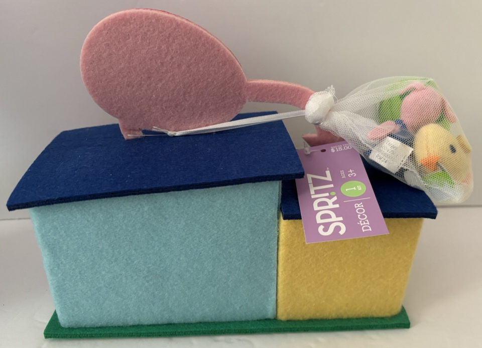 Spritz (Target) Easter Egg Painting Studio Felt Fabric Display w/Bunny ...