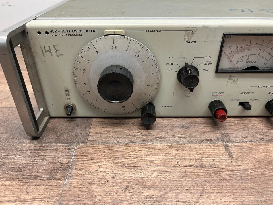 HP 652A Test Oscillator | eBay