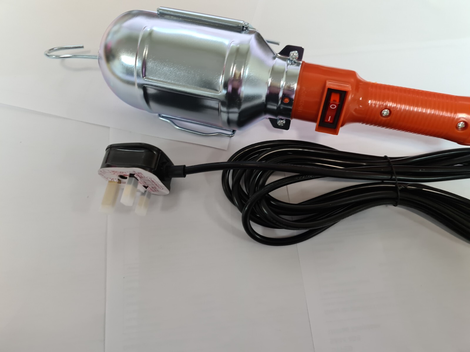 Inspection Lamp 240v Mains Light With Hanging Hook - 5m Lead - Camping ...