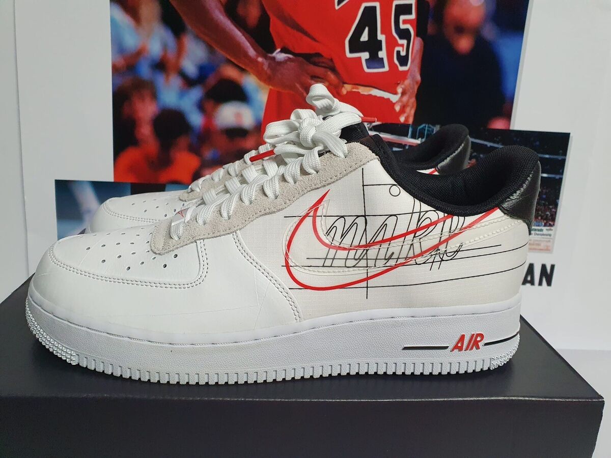 Nike Air Force 1 '07 LV8 SCRIPT SWOOSH White Men's UK 8.5 Nike Air Force 1 '07 LV8 SCRIPT SWOOSH White Men's UK 8.5