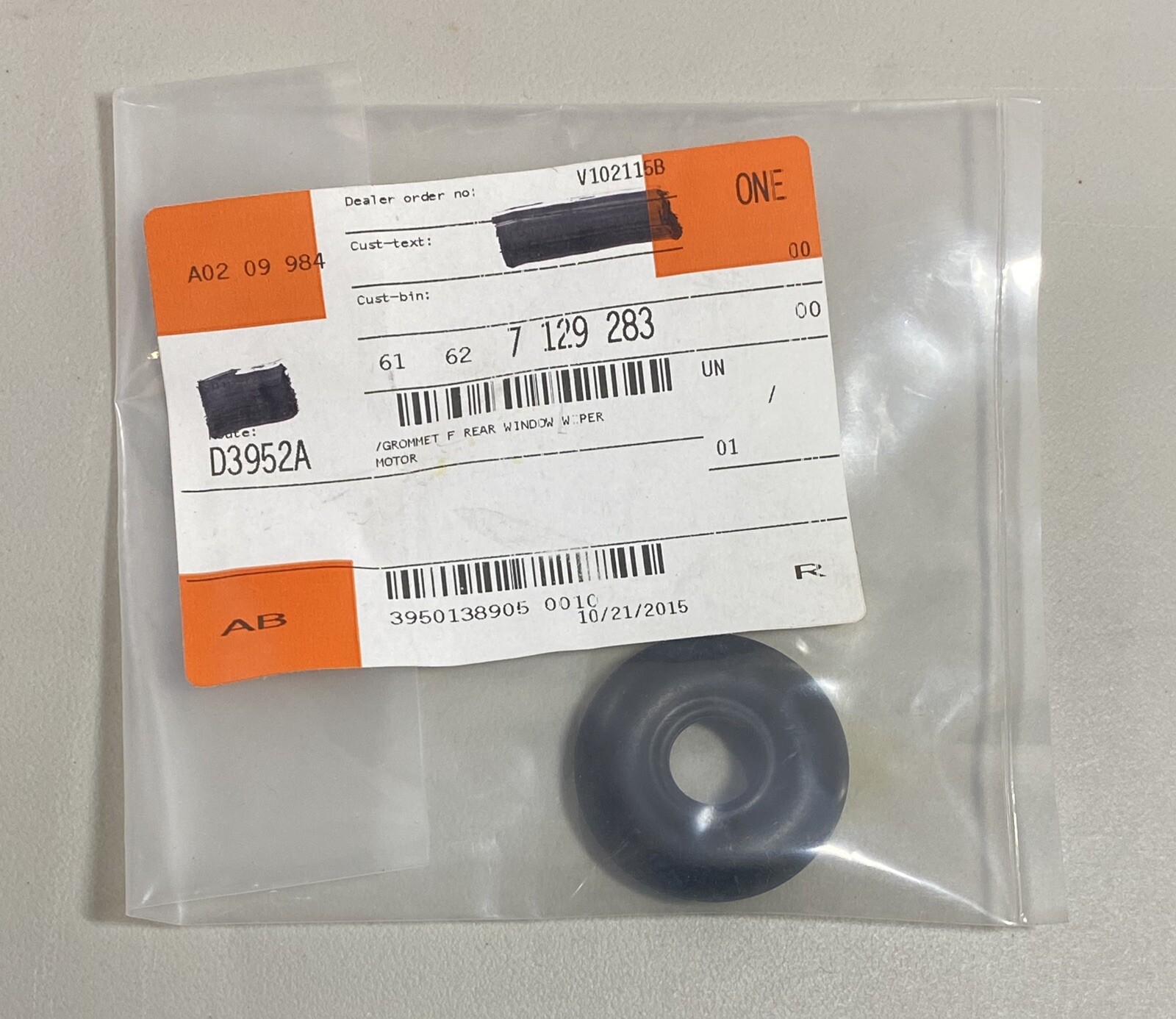 BMW 61627129283 Genuine OEM Factory Original Wiper Arm Grommet for sale ...