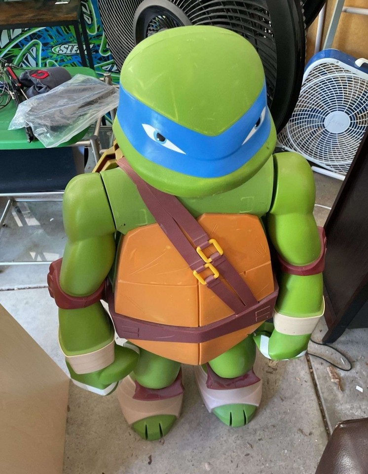 COLOSSAL Leonardo 48" (4ft) Tall Teenage Mutant Ninja Turtles Jakks ...