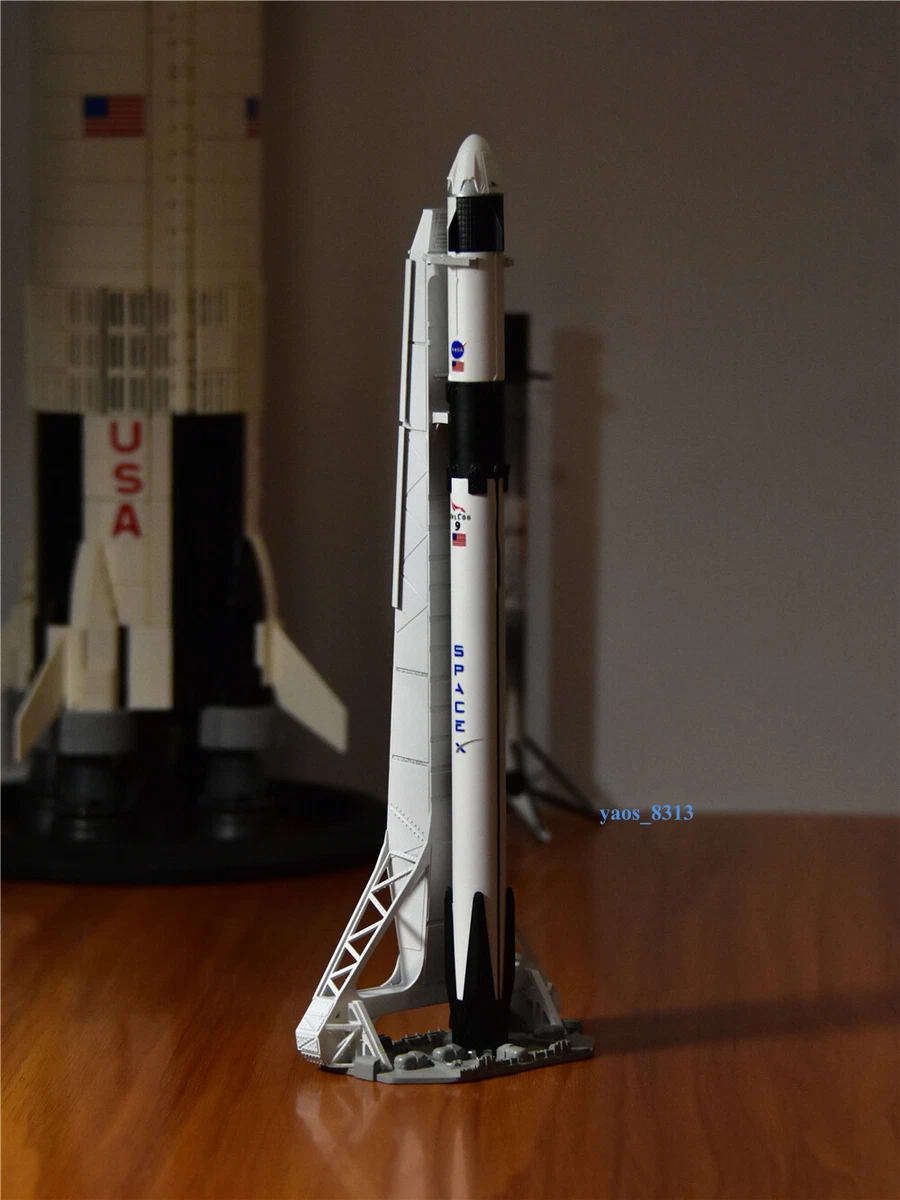 Spacex Falcon 9 Dragon