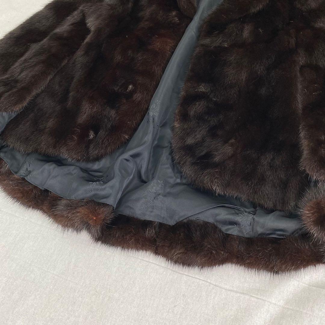 Rare design EMBA mink fur poncho coat - Gem