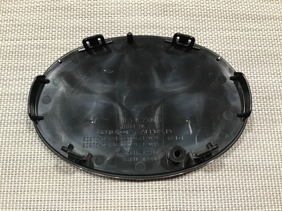 2023 Toyota Coralla front Emblem 53141-12280 | eBay