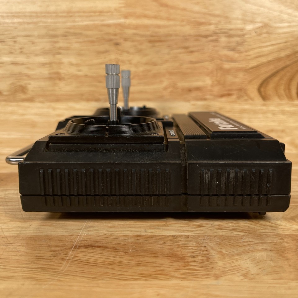 Vintage Futaba FP-T2L Black 2-Channel Digital Proportional Radio ...