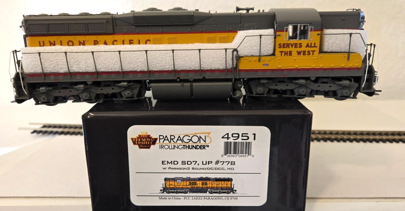 Ho Scale BLI 4951 Union Pacific UP SD9 #778 P3 DCC & Sound | eBay