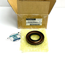 331424BA0C Genuine Nissan Seal Oil Drive 33142-4ba0c for sale online | eBay
