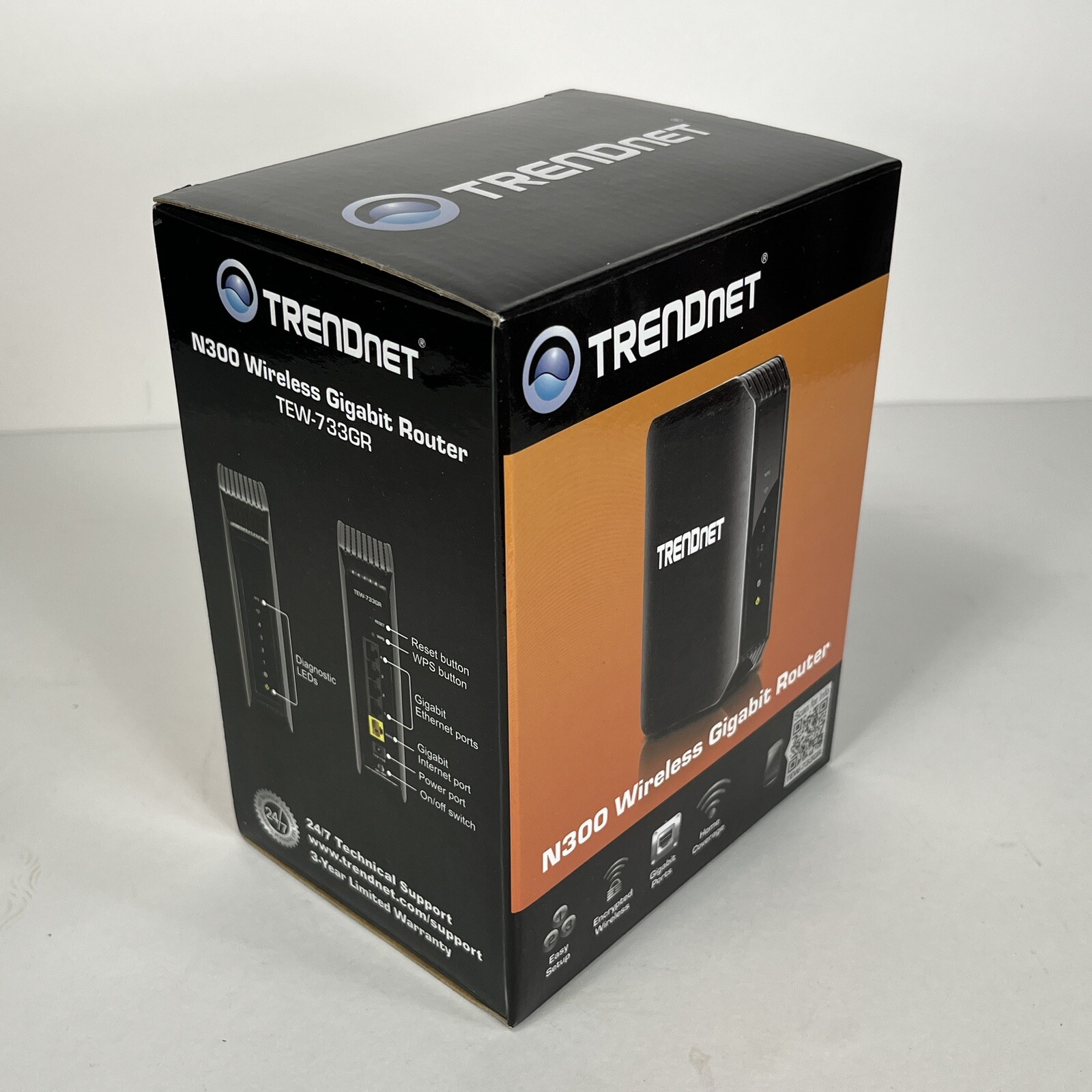 TRENDnet 300Mbps High Power Wireless Gigabit Router - TEW-733GR for ...
