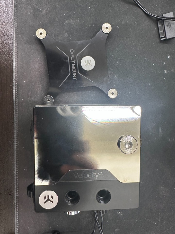 EKWB EK-Quantum Velocity 2 DDC 4.2 PWM Pump and Reservoir 1700 CPU ...