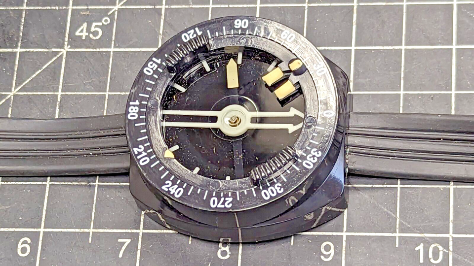 Vintage U.S. Divers Company Inc. Wrist Compass New Military Surplus ...