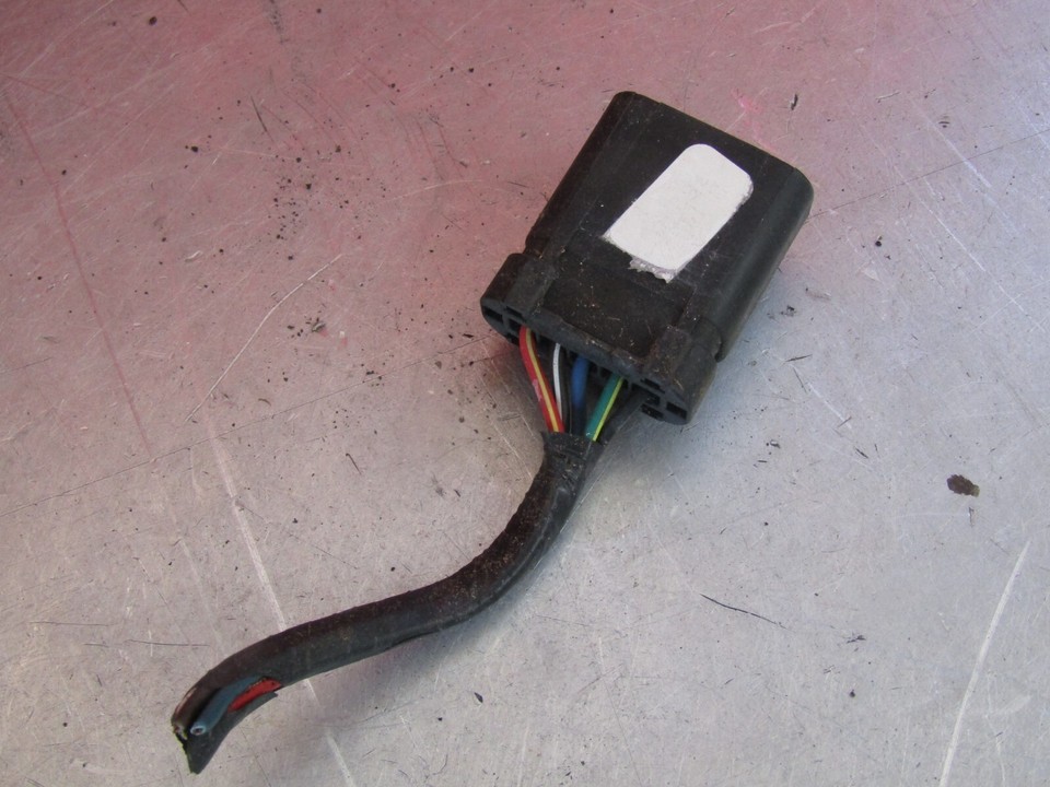 2000-2005 Dodge Neon OEM windshield wiper motor connector pigtail 01 02 ...