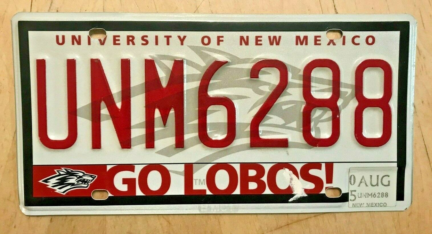 UNIVERSITY OF NEW MEXICO GO LOBOS COLLEGE LICENSE PLATE " UNM 6288 " NM ...