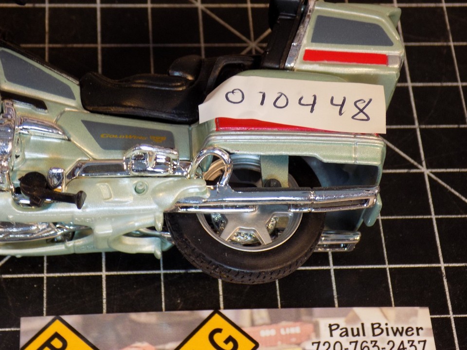 MC Maisto 1:18 Honda Gold Wing diecast/plastic, no box (010448) | eBay