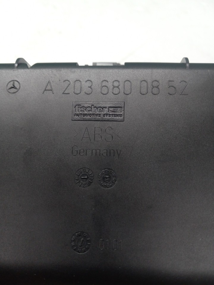 2001-2005 Mercedes-Benz C-Class Center Console Ashtray | A2036800852 ...