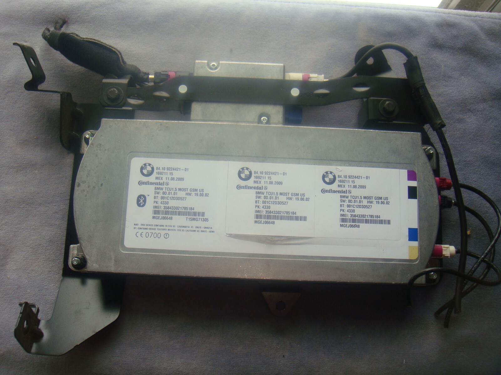 2009-11 BMW Bluetooth telematic unit communication control + hub ...