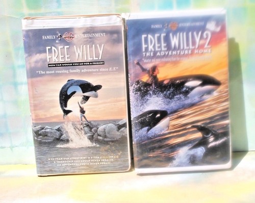 Free Willy 1 & 2 Warner Bros. Family Entertainment VHS, Set of 2 FREE ...