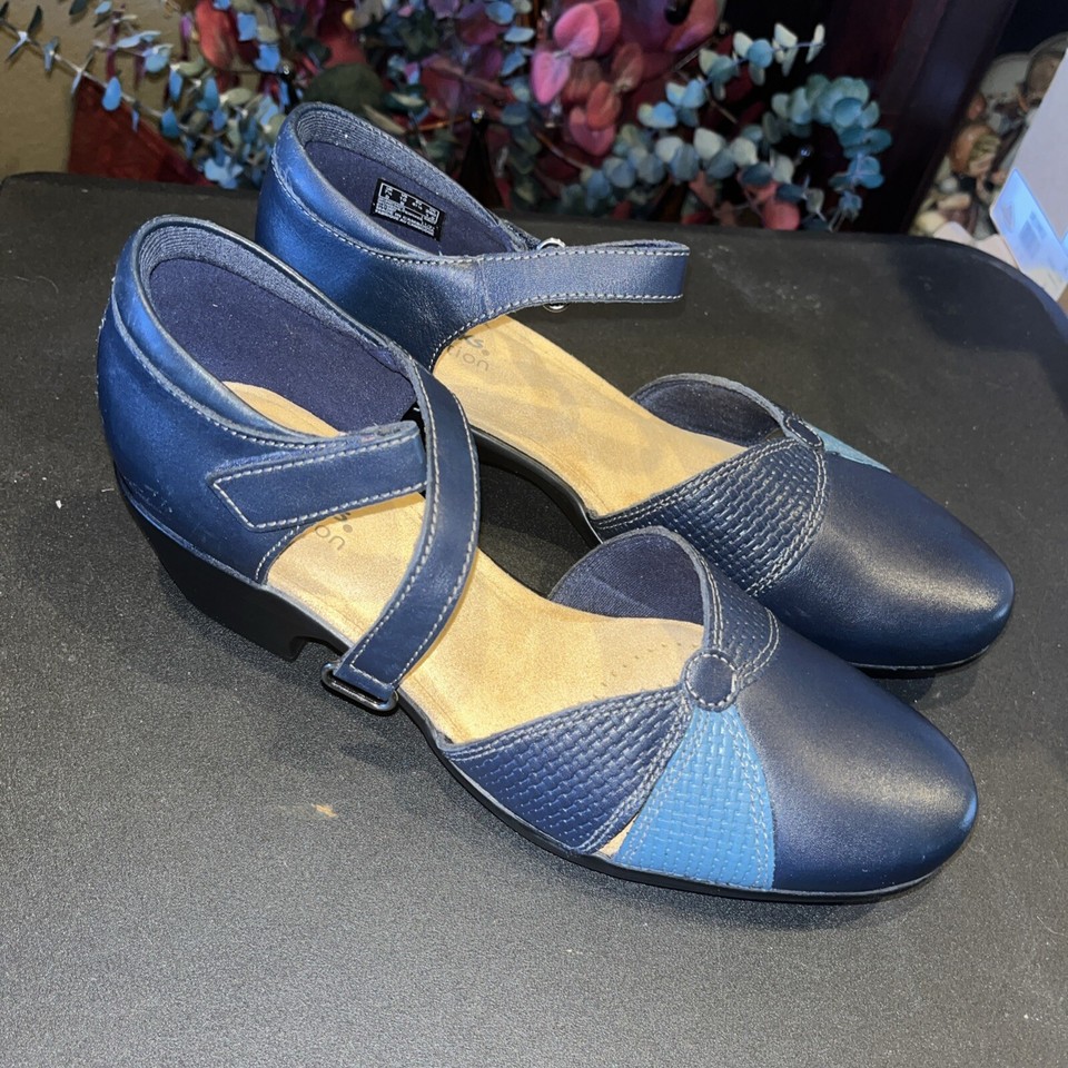 Clarks Collection Leather Heeled Mary Janes Emily Rae Shoes Size 10M | eBay