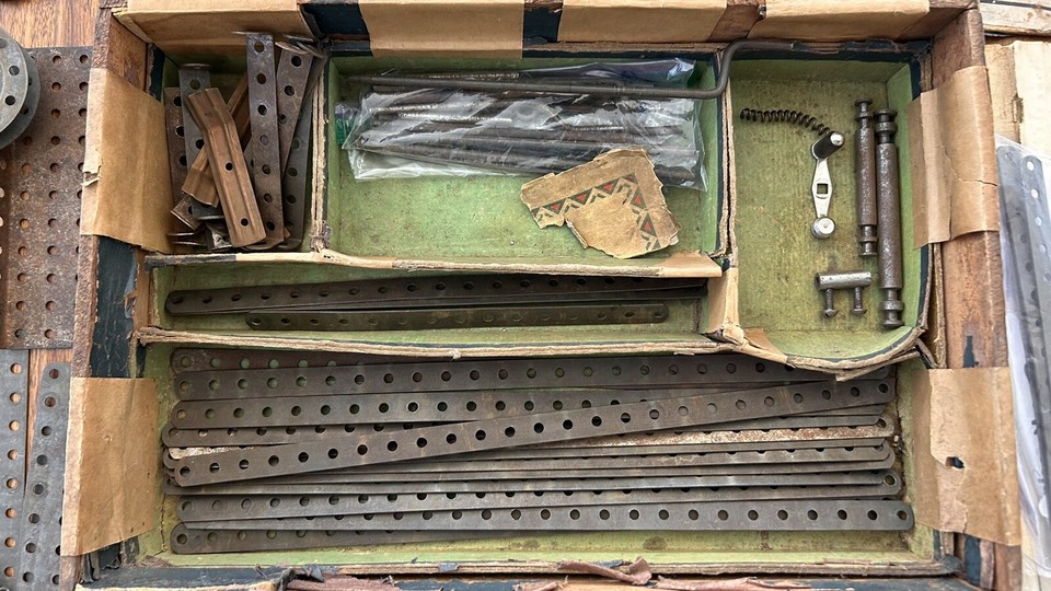 Vintage Early 1900s Structo Erector Set / Model Construction Outfits W ...