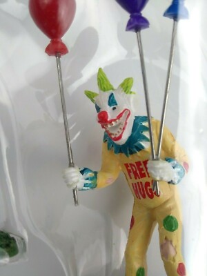 Lemax Freaky Clown Spooky Town Halloween Figurine Scary Figure Free ...