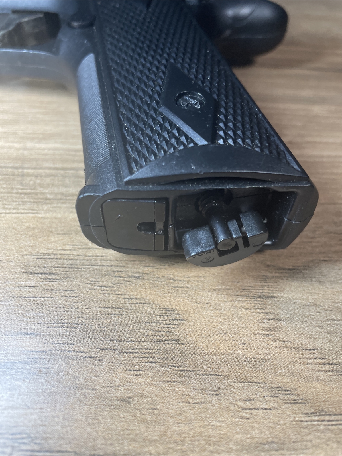 Bb Gun And BBs Bundle (Bretta, PSM45, 1911BB) USED UNTESTED PLEASE READ ...