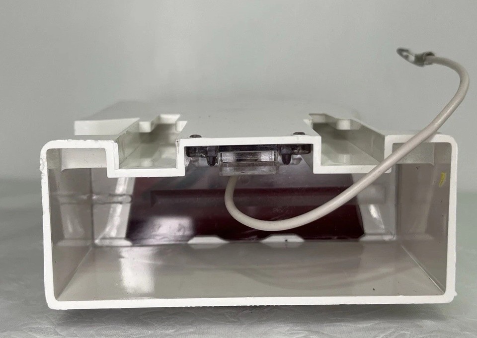 Dry Launch Light Right White Body 701WBR-9913 Trailer Wiring and Light ...