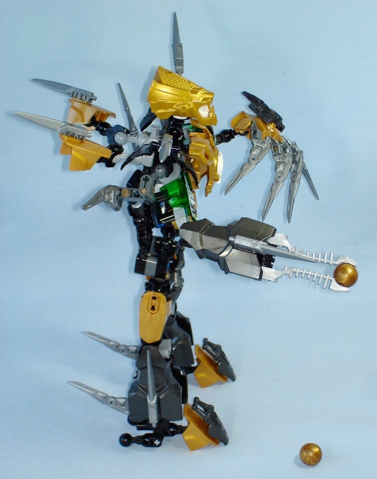 Lego Hero Factory ROCKA XL 2282 Gold Warrior - Complete Figure + extra ...