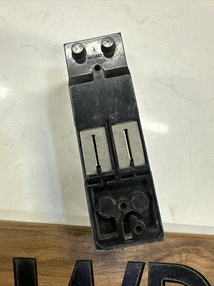 Siemens QN2200RH 2 Pole 200A 120 240V Type QNRH Plug In Main Circuit ...