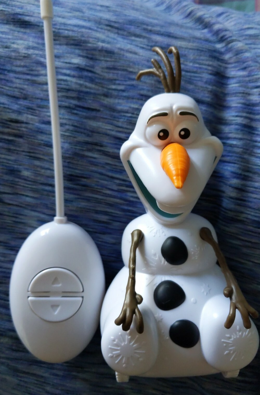 Disney Frozen 2 Follow-Me Friend Olaf Remote Control Doll for sale ...