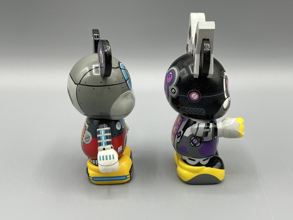 Disney Vinylmation ROBOT SERIES 3- MICKEY MOUSE BOT & MINNIE MOUSE BOT ...