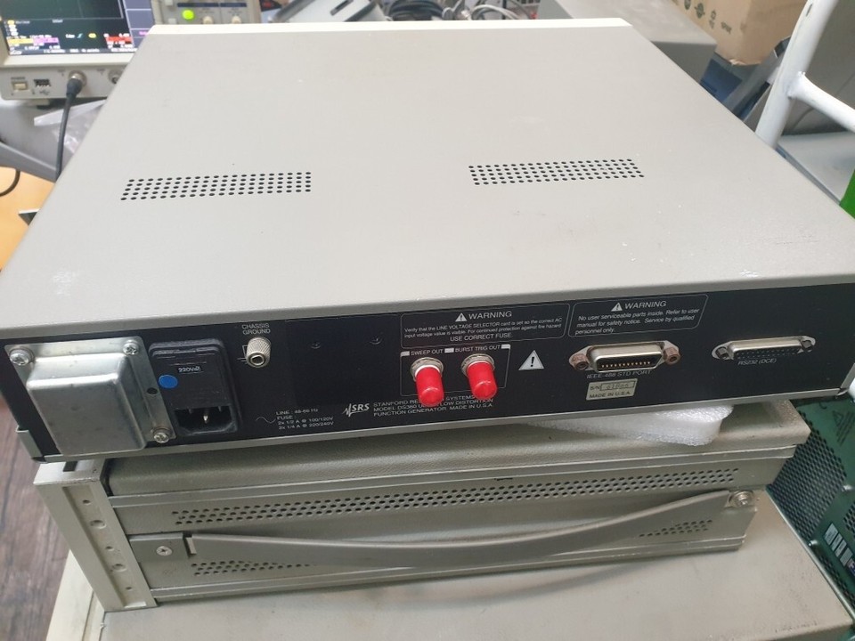 SRS DS360 Ultra Low Distortion Function Generator | eBay