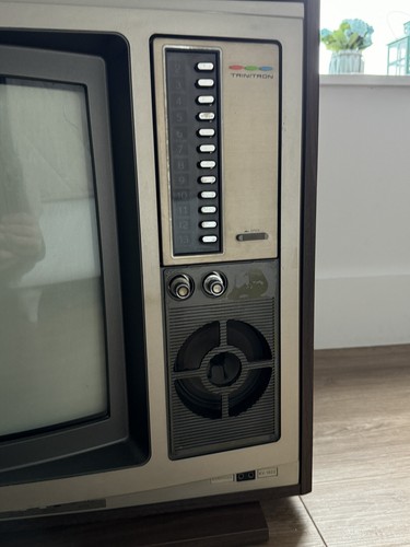 Vintage 1978 Sony Trinitron Color TV KV-1922 with original antenna | eBay