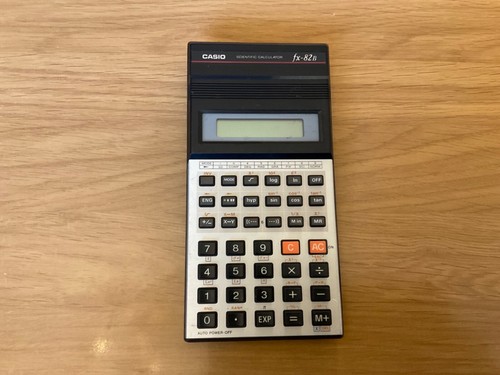 A Vintage Casio fx-82B Handheld Scientific Calculator, Requires 2xAA ...