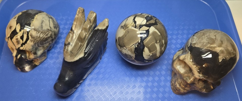 [3.5 LBs] NEW 4 PCs Volcano Agate Crystal w/ UV (Skulls, Dragon Head ...