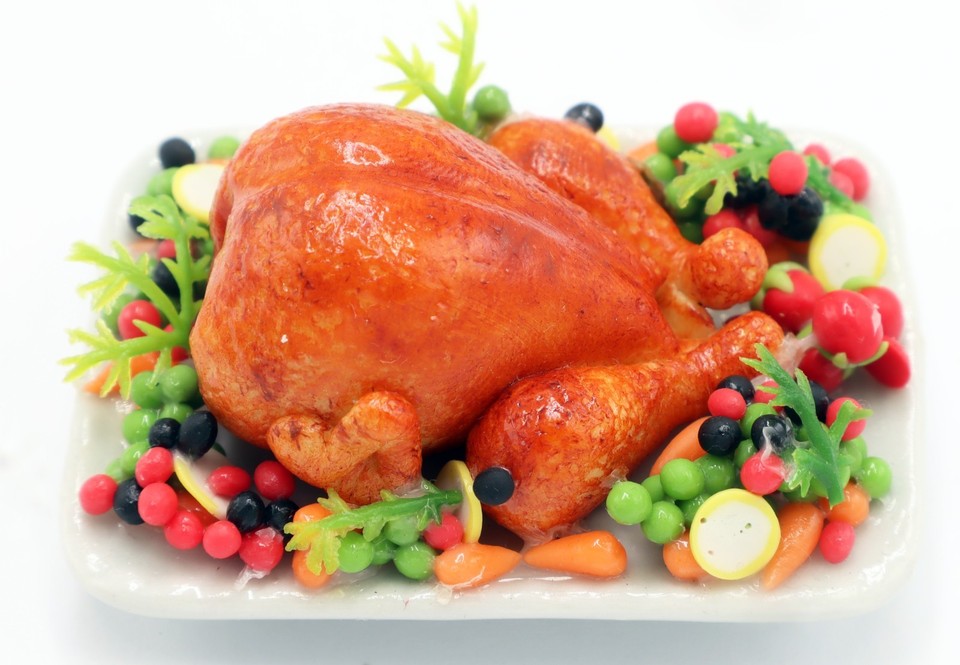 Dollhouse Miniature Roasted Turkey with Vegetable Dinner Kitchen Food 1 ...