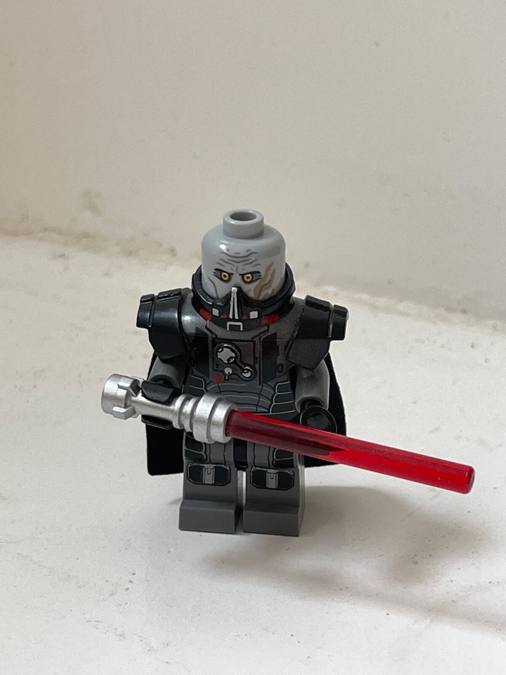 LEGO Star Wars Sith Fury-class Interceptor 9500 with DARTH MALGUS ...