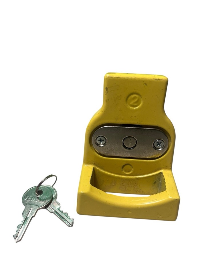 Used Metal Trailer Lock - Keyed Alike, Yellow Trailer Air Brake Line ...