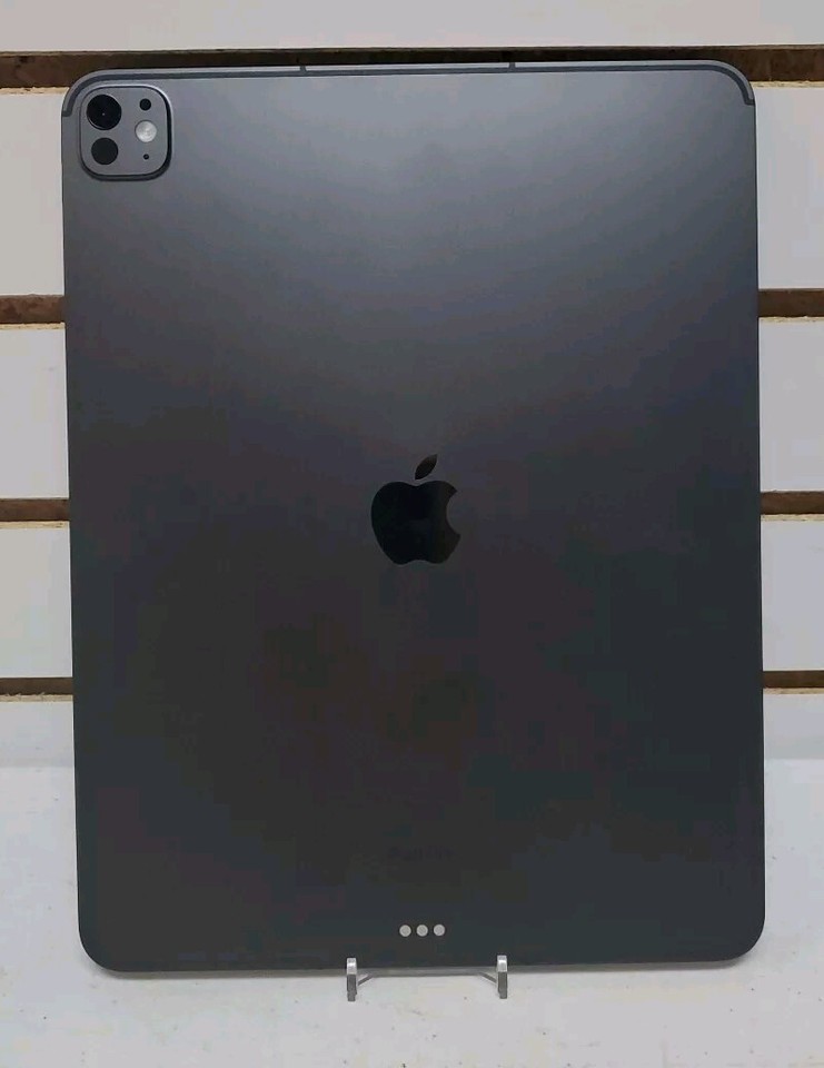 Apple iPad Pro 13" M4 A2926 - 256GB - Space Black (Unlocked) Good ...