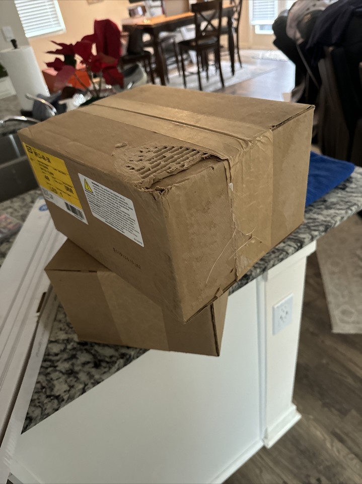 Hubble Outdoor Lighting RFL3-40-5k , 40 Watts, 130-277 Volts | eBay